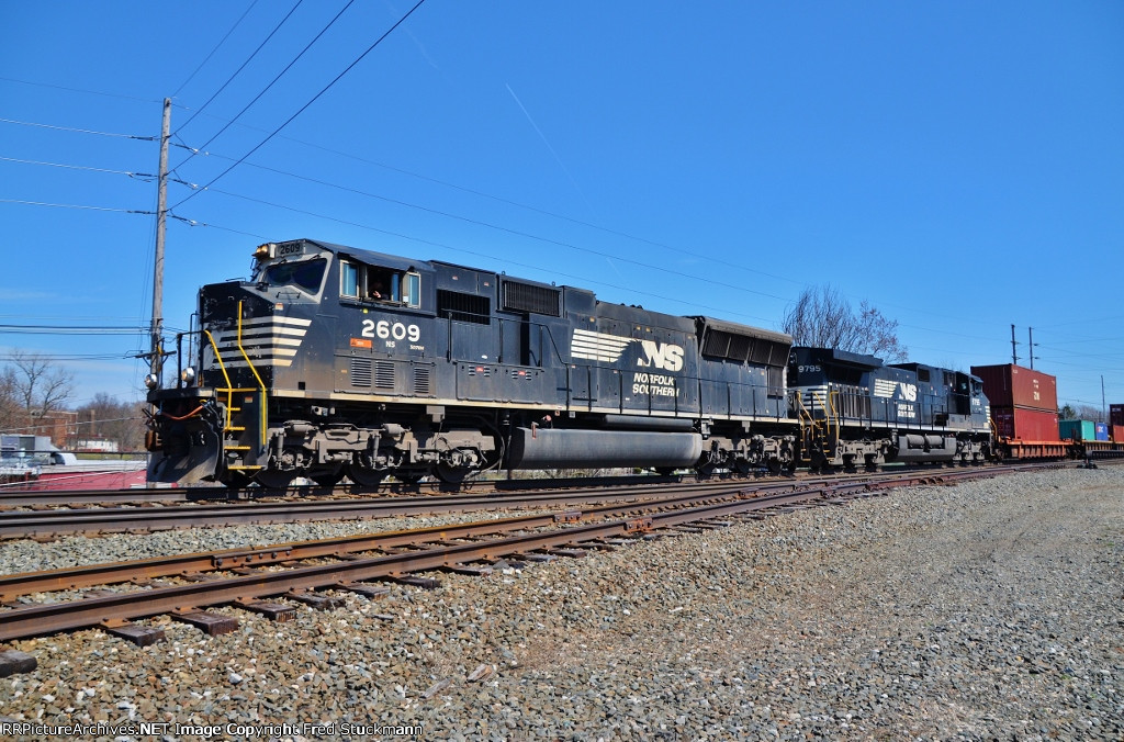 NS 2609 is train 10.